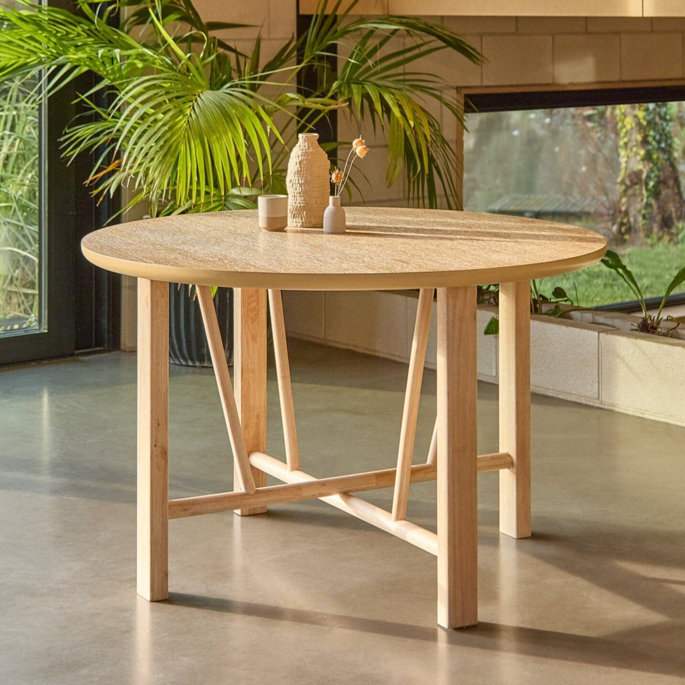 Carter Whitewash Round Dining Table with 4 Freya Boucle Dining Chairs ...