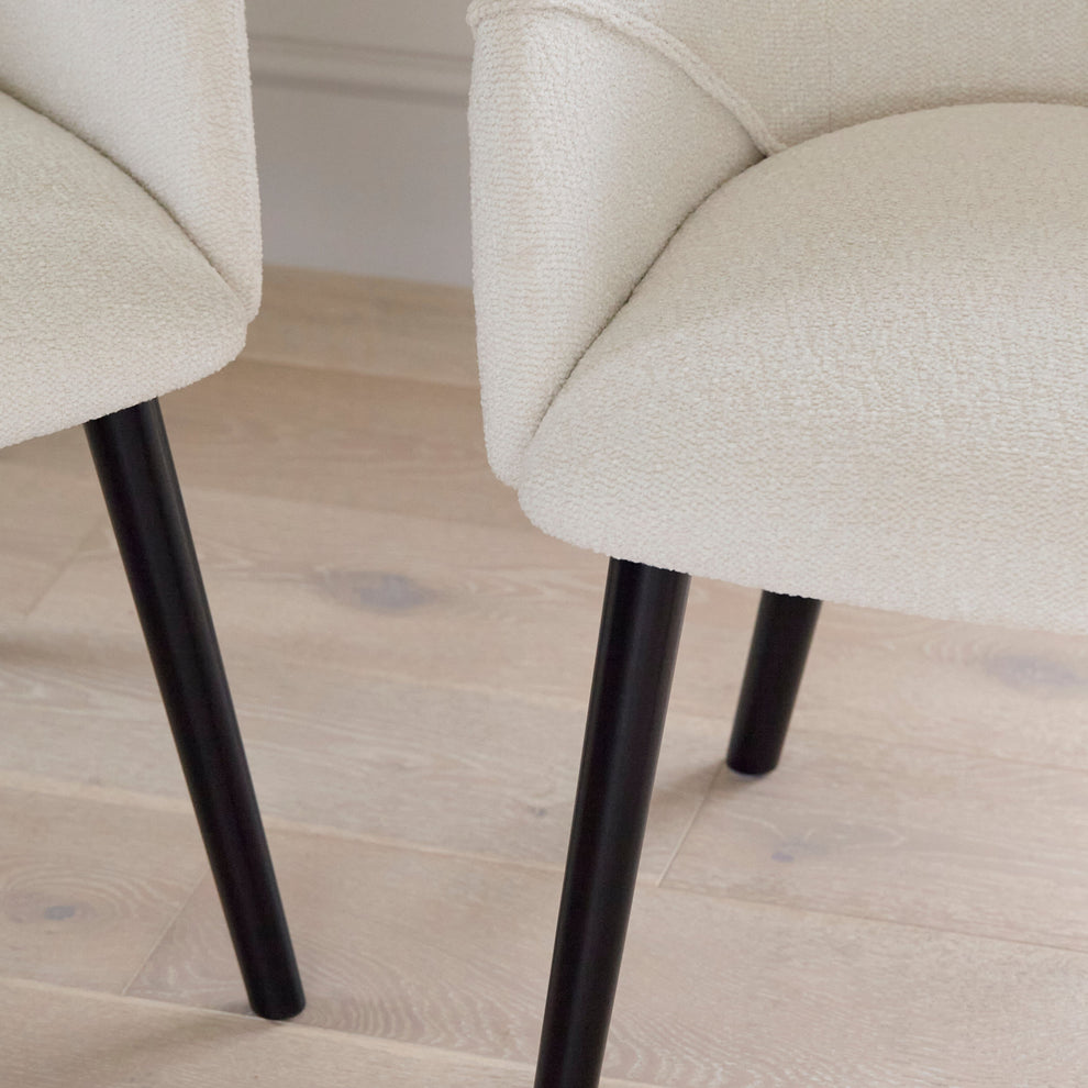 Amelia Whitewash Extendable Dining Table Set - 6 Seater - Freya Boucle ...