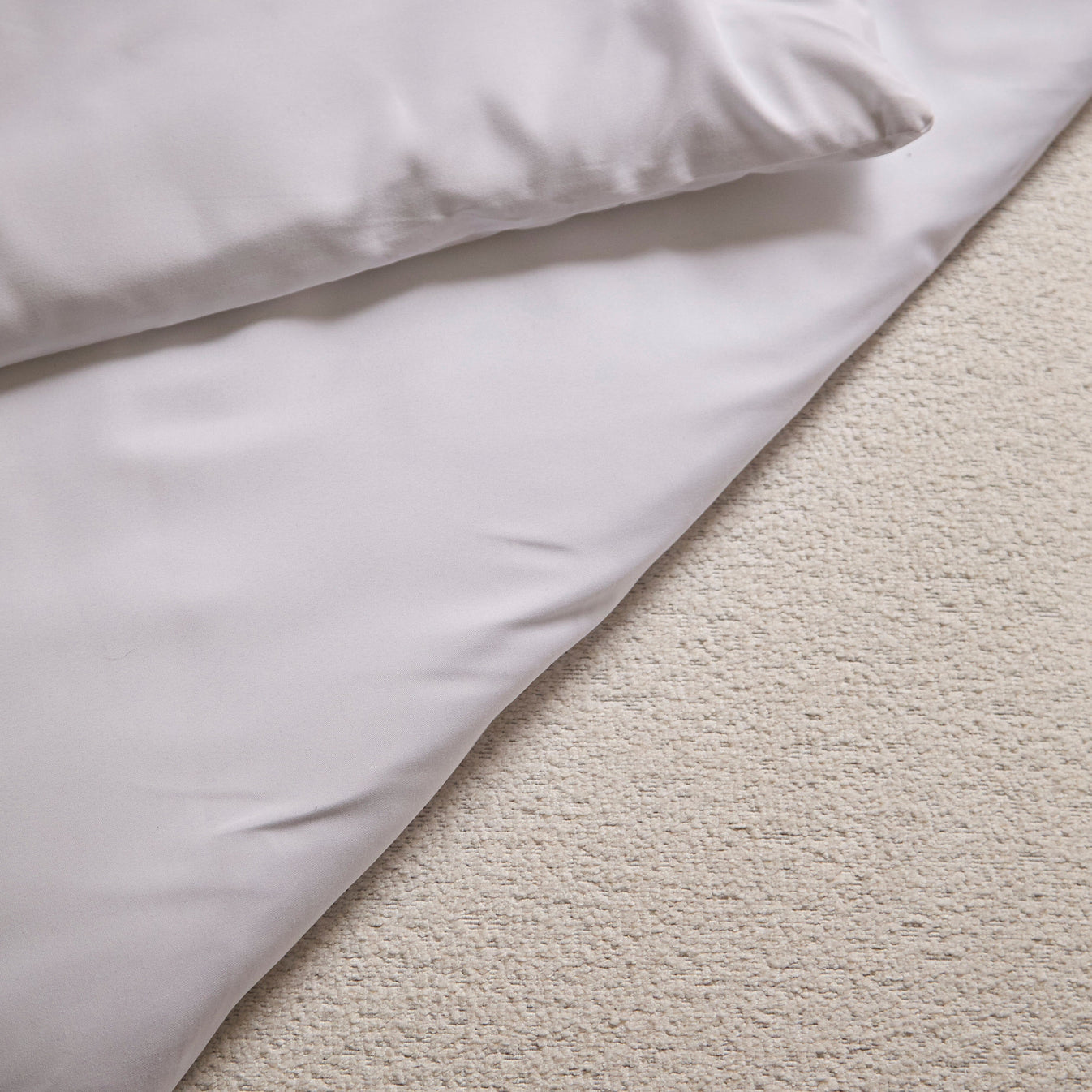 Harlow Single Sofa Bed - Chalk White Boucle – Laura James