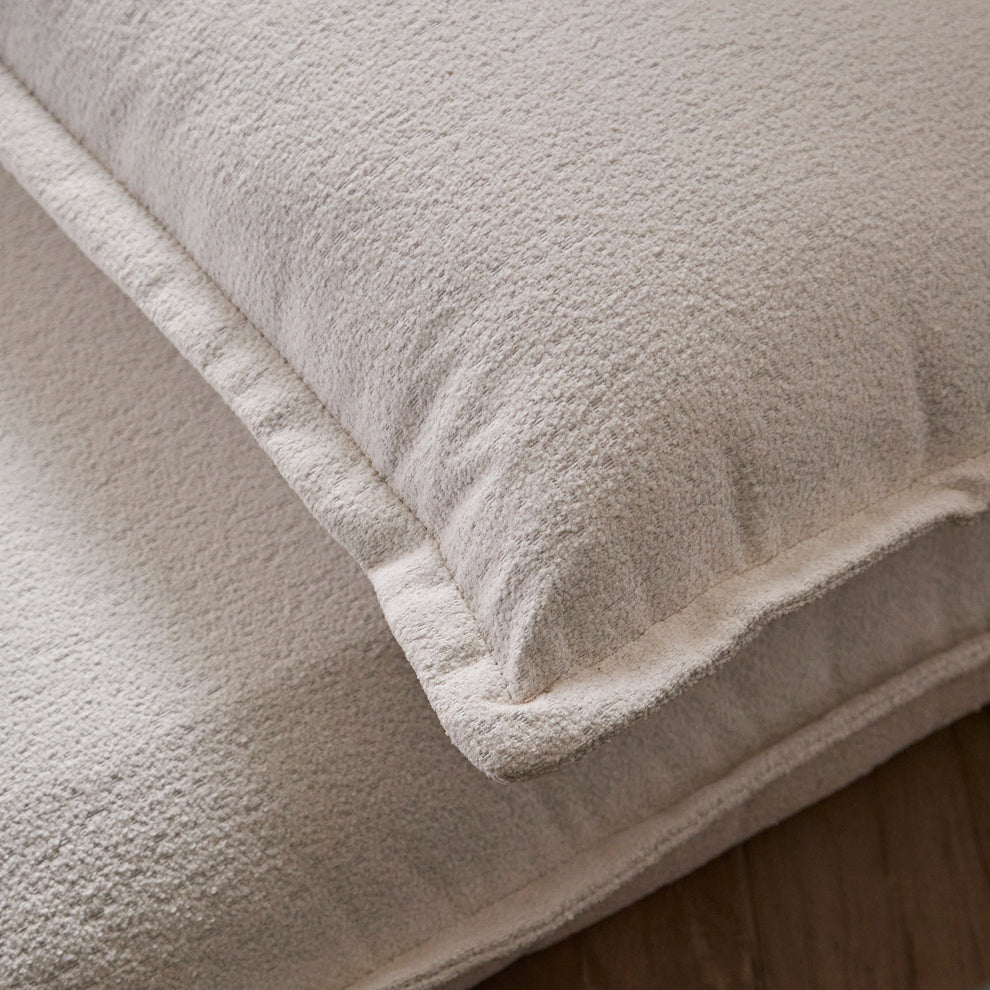 Outlet - Harlow Single Sofa Bed - Chalk White Boucle – Laura James