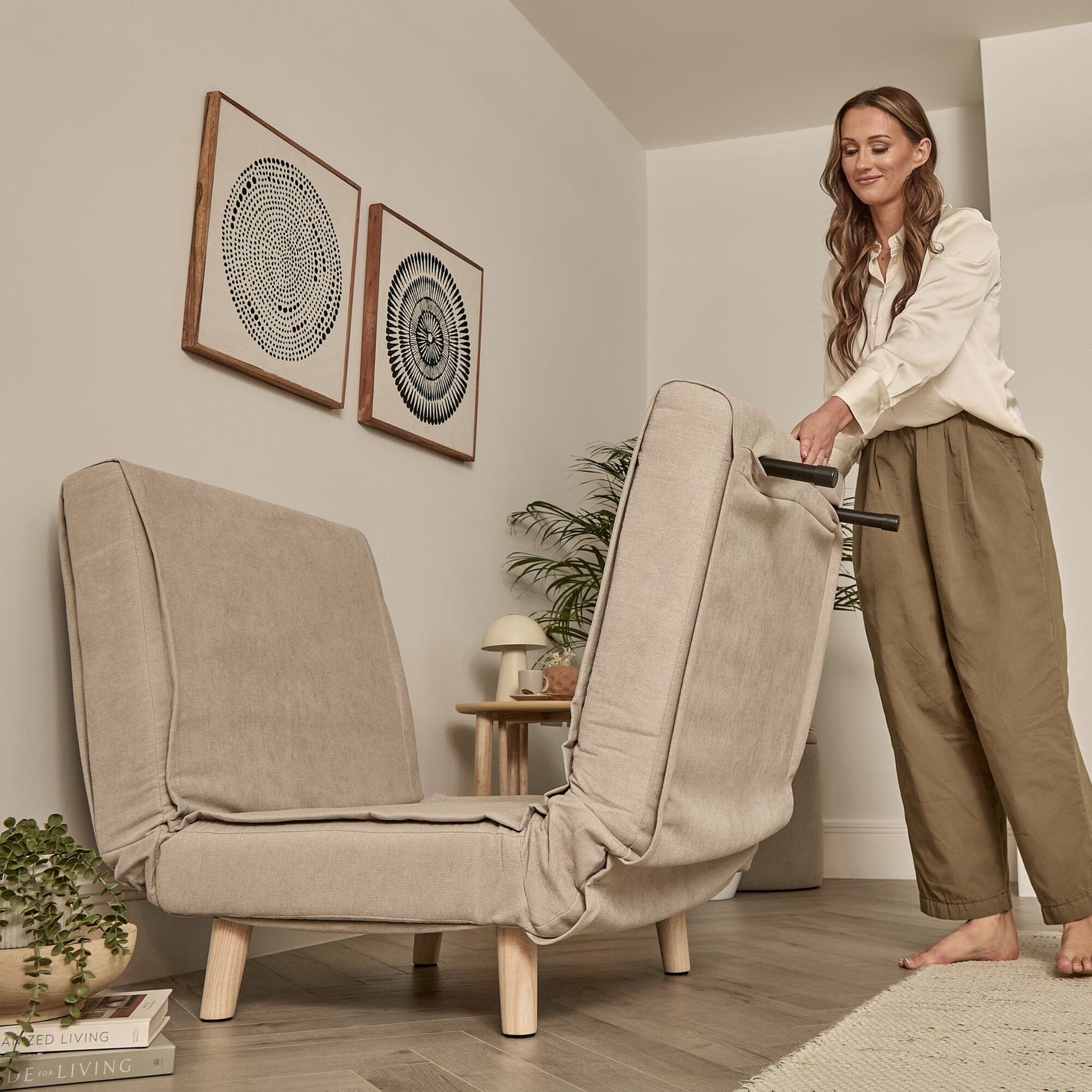 Una Single Sofa Bed - Soft Beige – Laura James