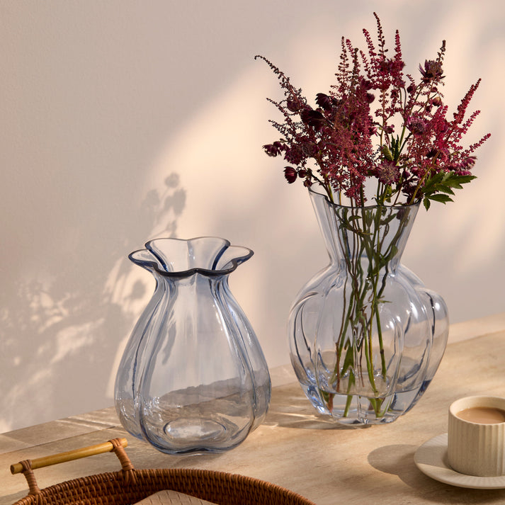 Verona 20cm Glass Vase - Cornflower Blue – Laura James