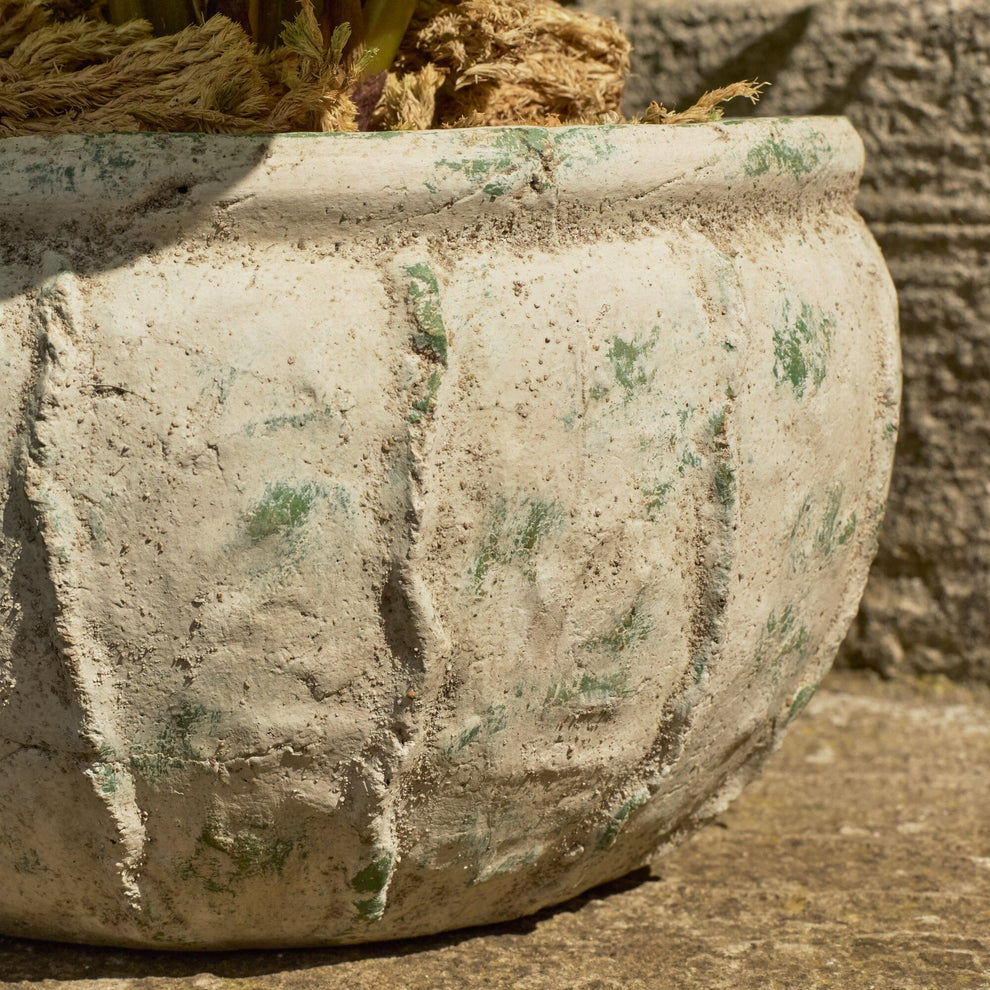 Viana Terracotta 14.5cm Wide Pot - Rustic Green – Laura James