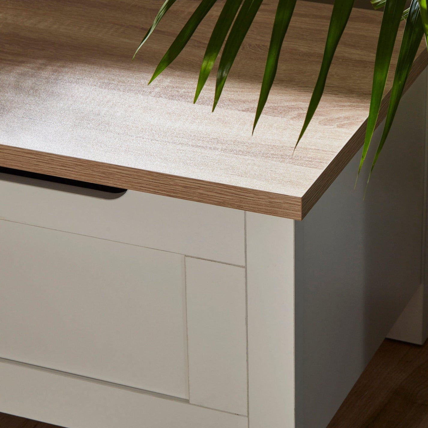 Bampton Blanket Box - Alabaster White - Laura James