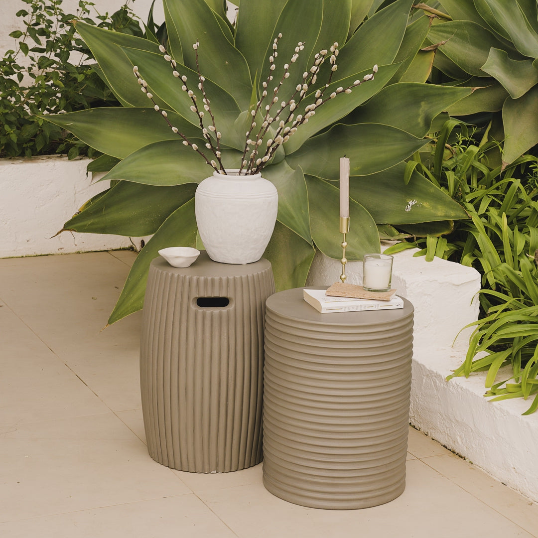 Carlotta Round Concrete Garden Side Table - Dark Grey – Laura James