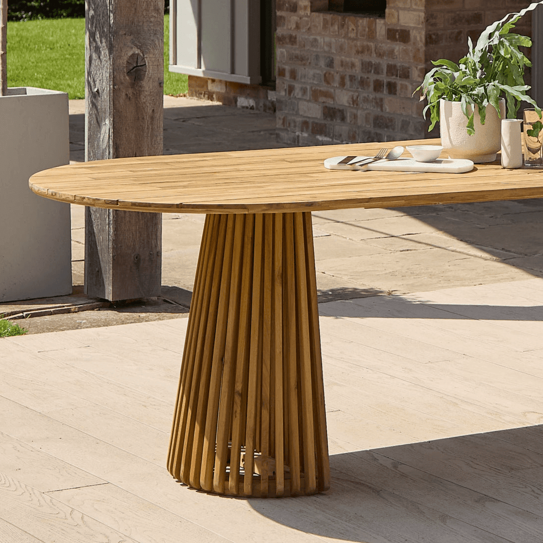 Willow 8 Seater Wooden Garden Dining Set with 8 Hali Natural Rope Chai ...