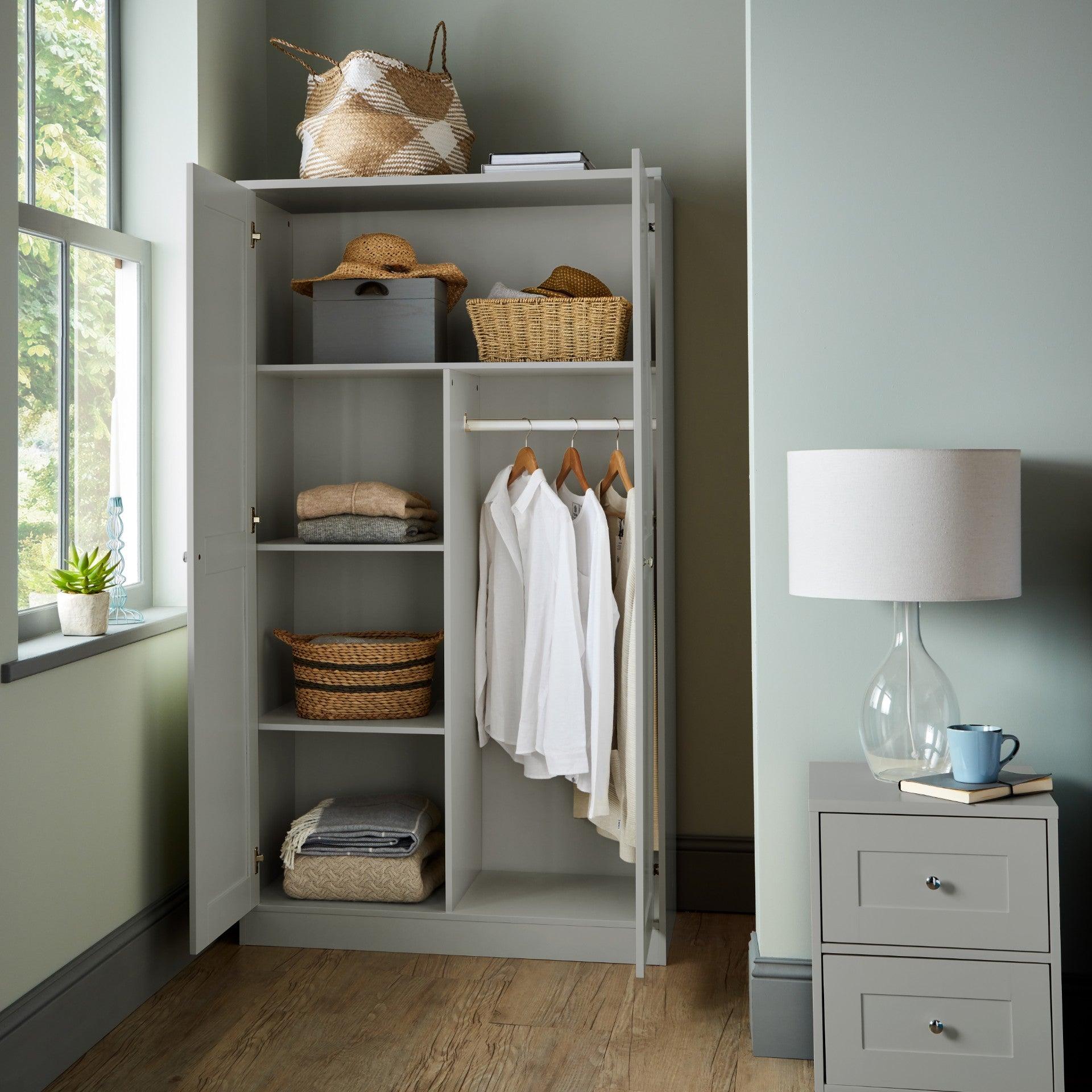 Drawers for wardrobe store